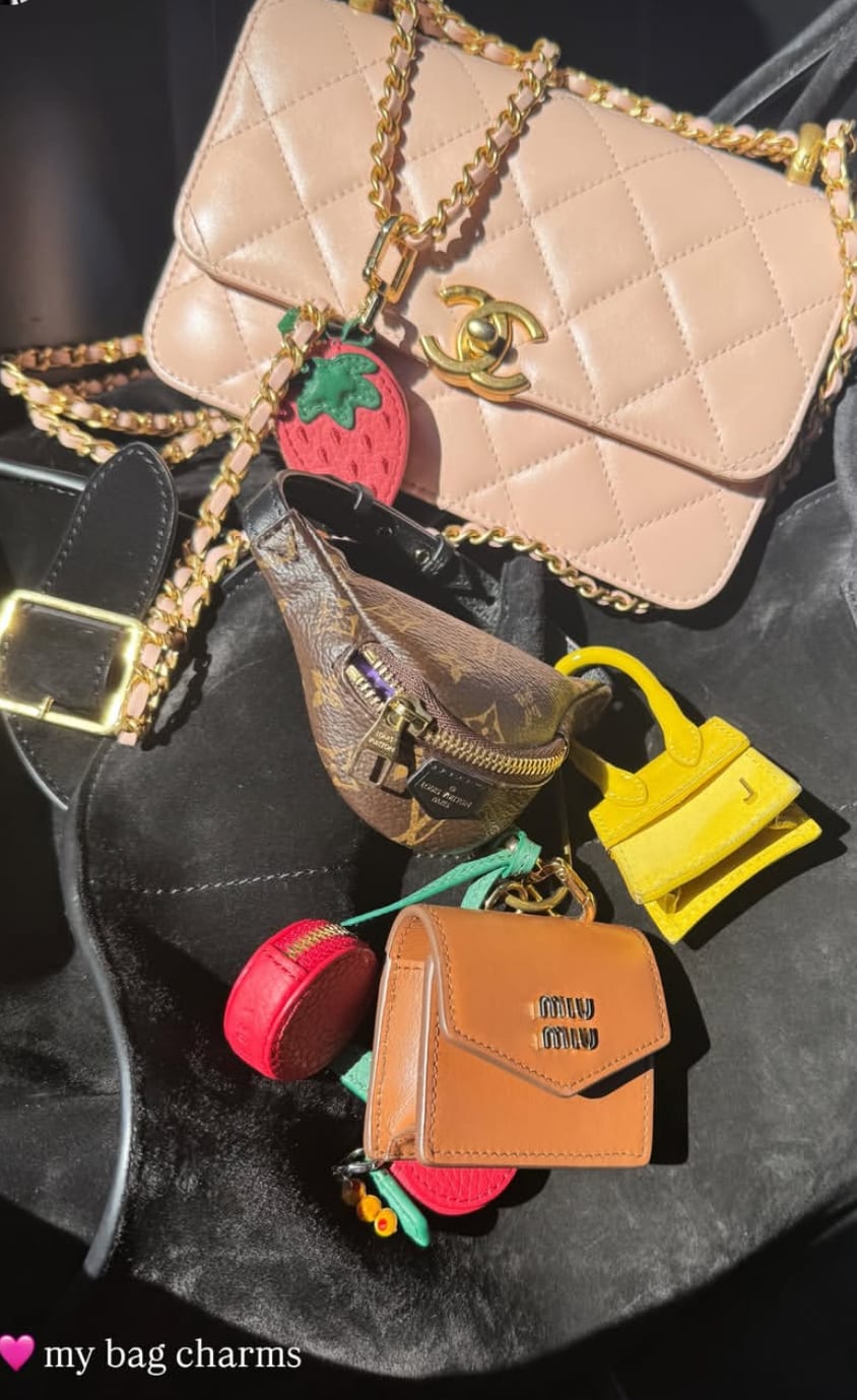 6-foot-4 Cameron Brink flexes all-white tennis skirt look for WNBA ...