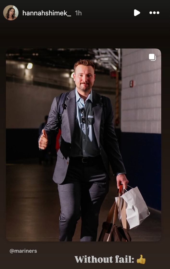 Cal Raleigh's gf Hannah has two-words for Mariners star at Game 4 vs ...