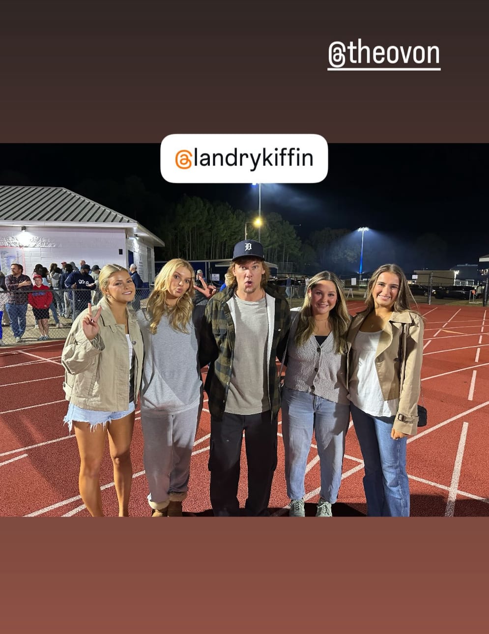 Theo Von hangs with Landry Kiffin, dad Lane for Knox’s big game with ...