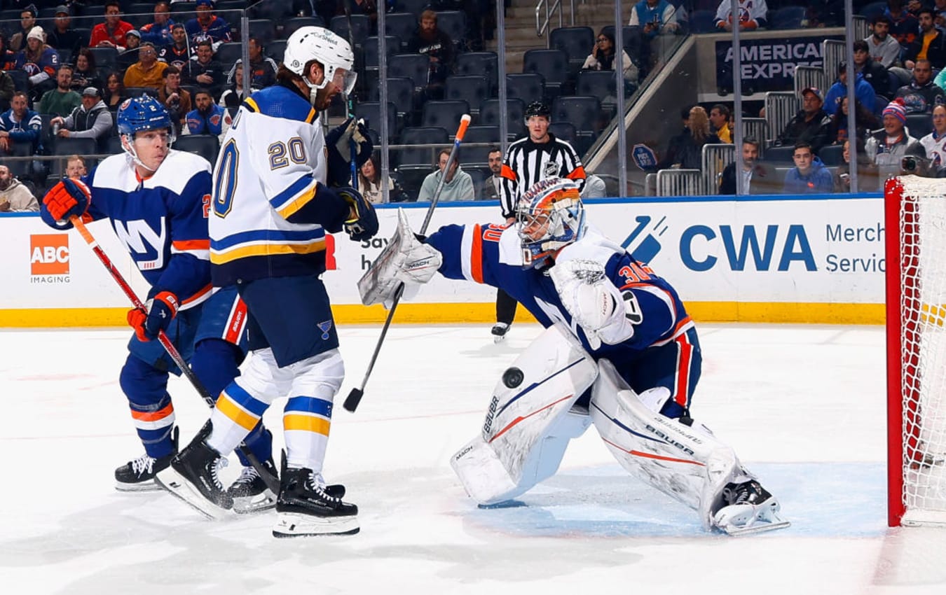 The Upshot: NY Islanders Win Fourth Straight, Beat Blues 4-2 To Inch ...
