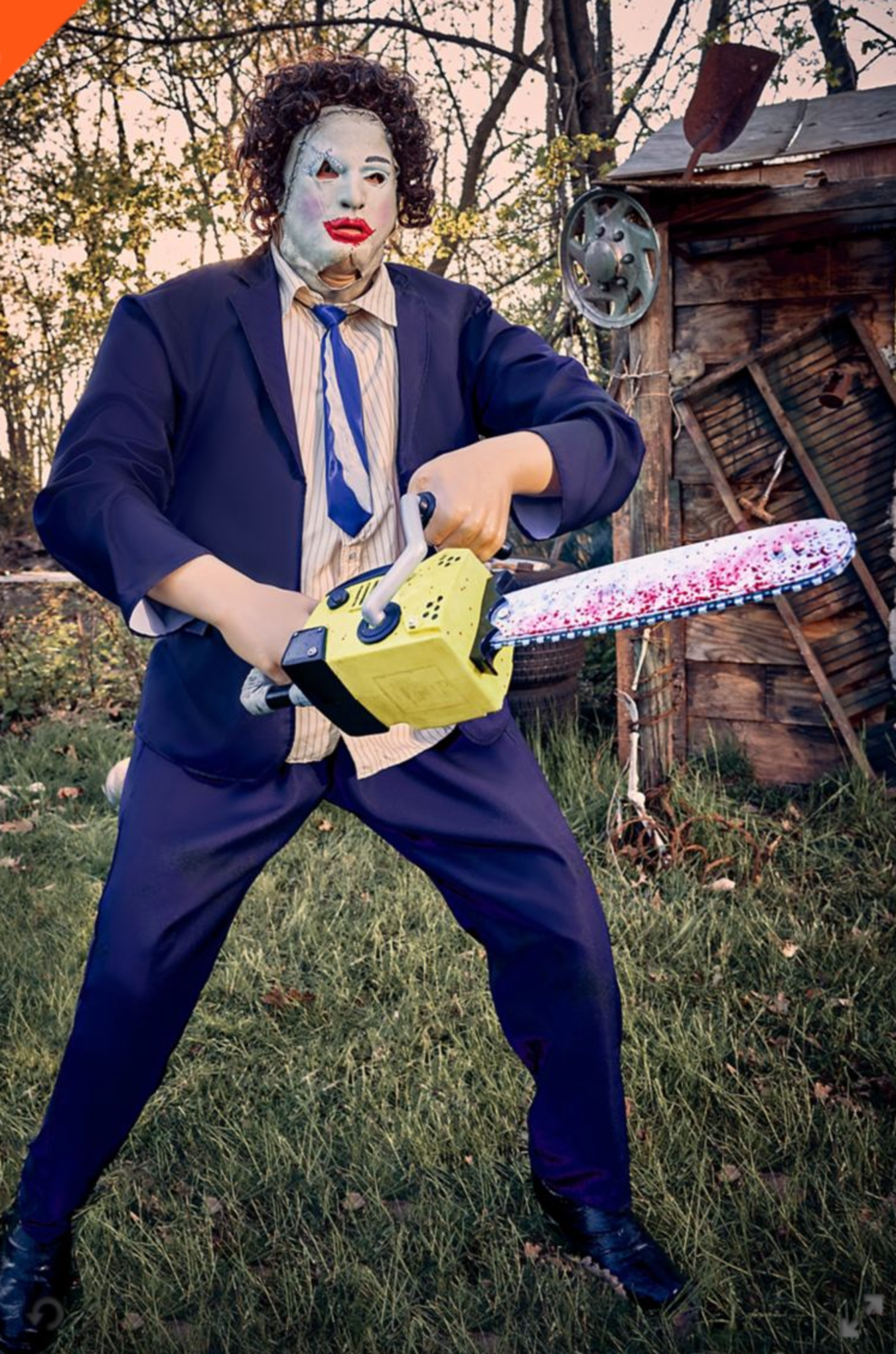 12 of the Best Horror Gifts for Slasher Movie Fans