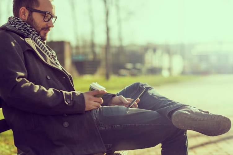 5 Ways to Find More Time to Read | Mental Floss